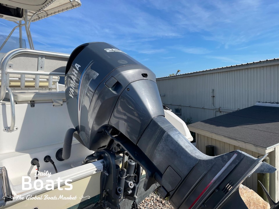 2004 Cobia 254 Center Console for sale. View price, photos and Buy 2004 ...