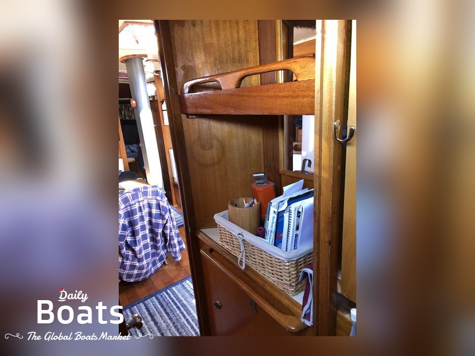 1977 Ericson 39B for sale. View price, photos and Buy 1977 Ericson 39B ...