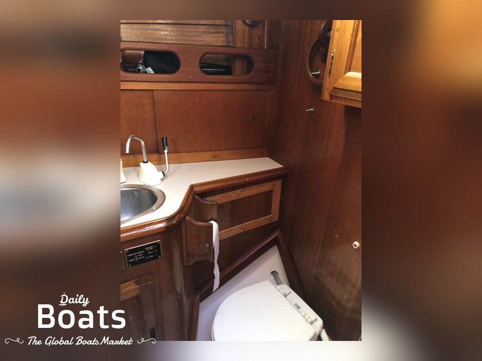 1977 Ericson 39B for sale. View price, photos and Buy 1977 Ericson 39B ...