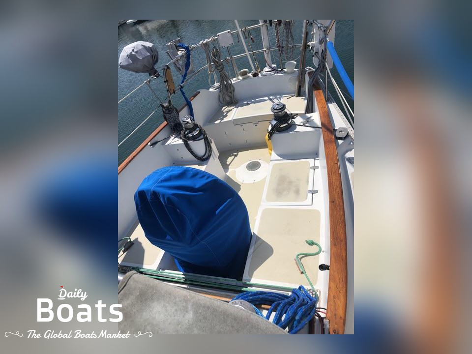1977 Ericson 39B for sale. View price, photos and Buy 1977 Ericson 39B ...