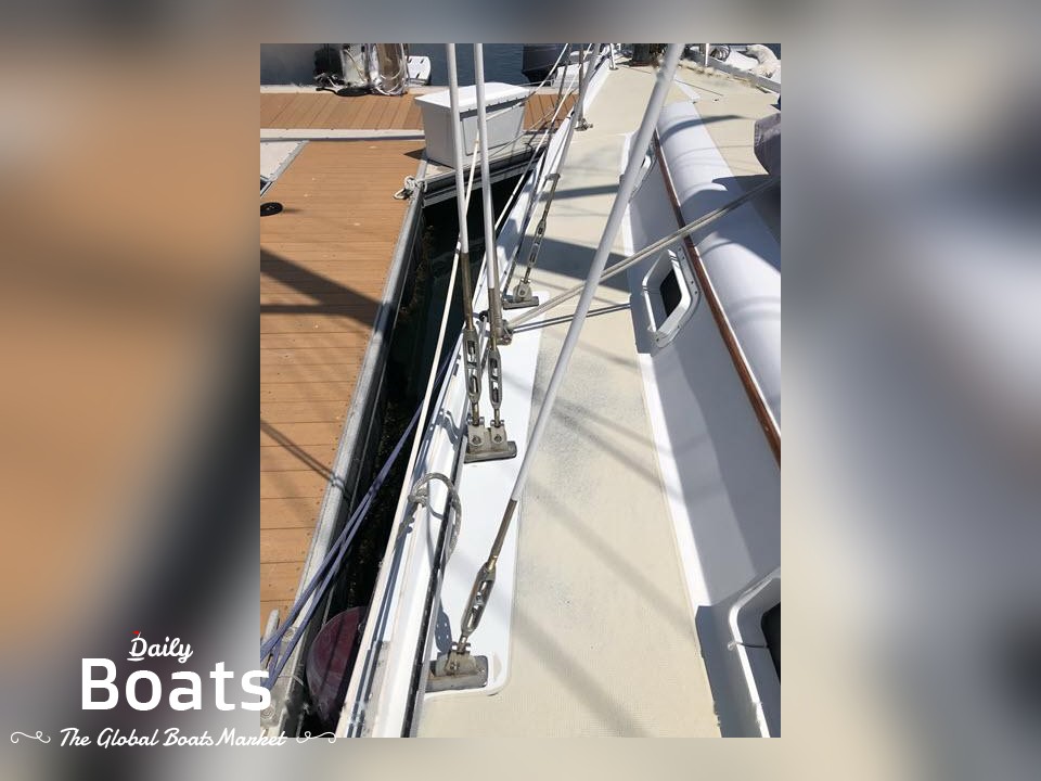 1977 Ericson 39B for sale. View price, photos and Buy 1977 Ericson 39B ...