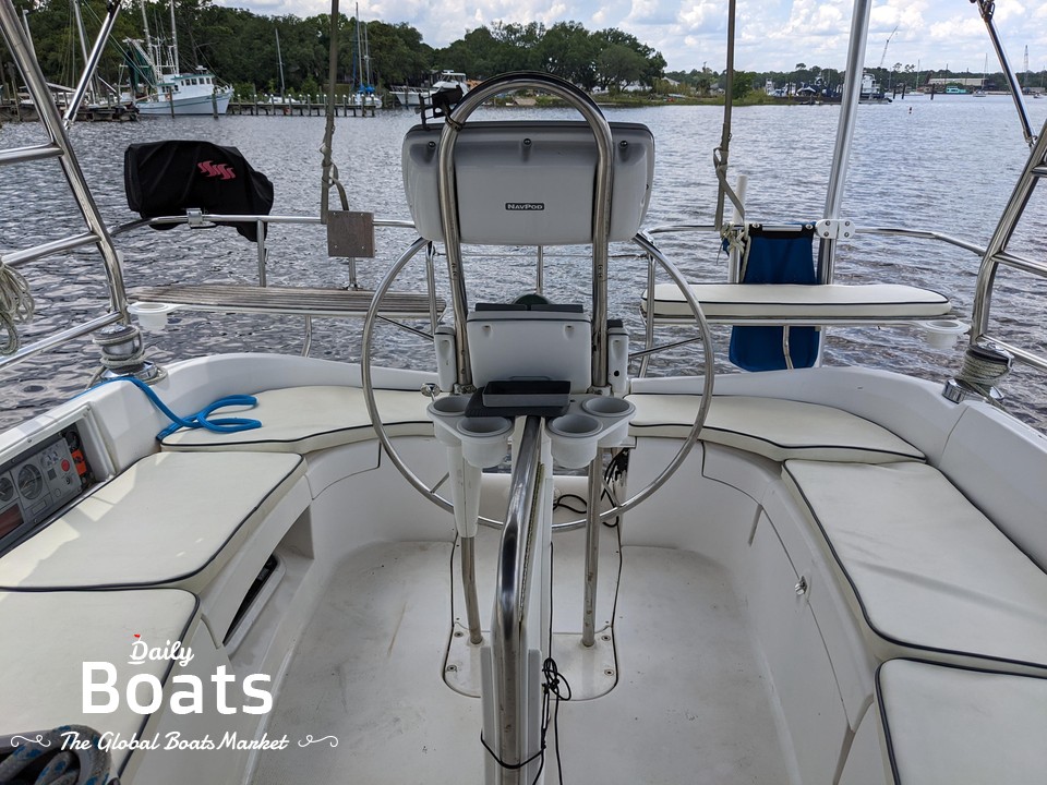 2004 Hunter 41 for sale. View price, photos and Buy 2004 Hunter 41 #296141