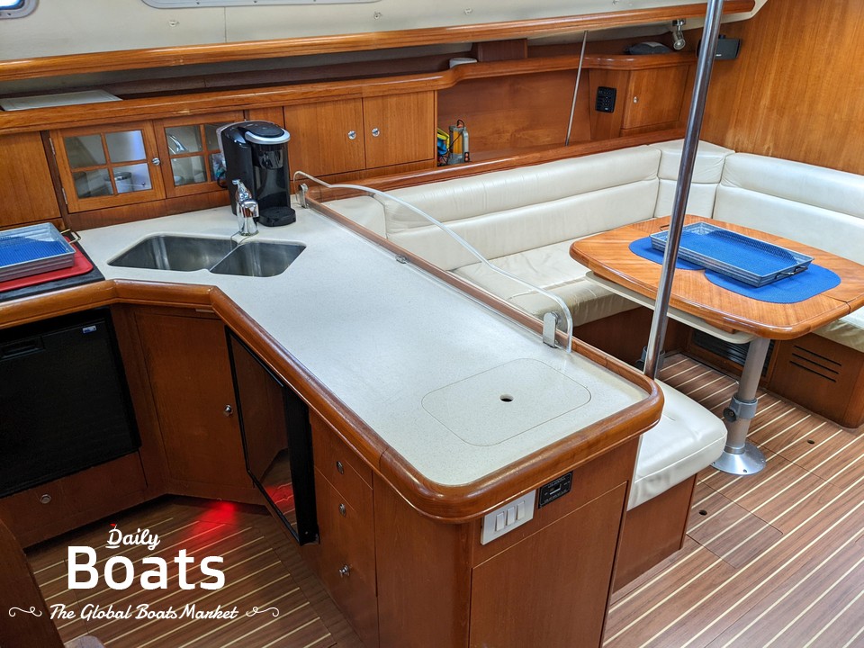 2004 Hunter 41 for sale. View price, photos and Buy 2004 Hunter 41 #296141