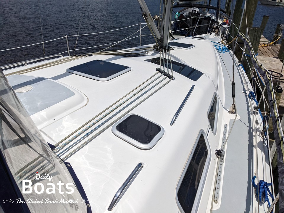 2004 Hunter 41 for sale. View price, photos and Buy 2004 Hunter 41 #296141