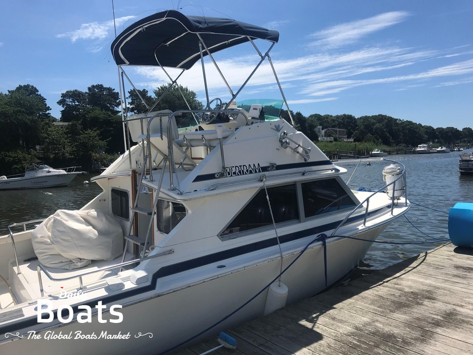1985 Bertram 28 Flybridge Cruiser for sale. View price, photos and Buy 1985 Bertram 28 Flybridge ...