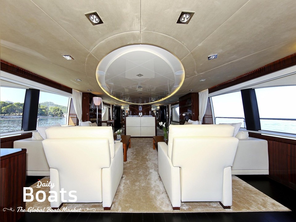 2008 Azimut 116 Grande for sale. View price, photos and Buy 2008 Azimut ...