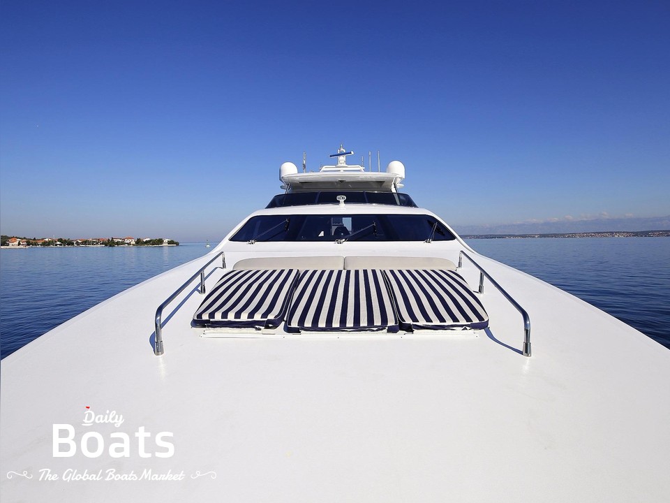 2008 Azimut 116 Grande for sale. View price, photos and Buy 2008 Azimut ...