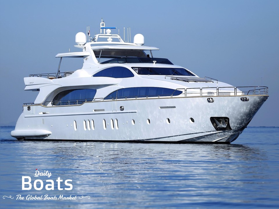 2008 Azimut 116 Grande for sale. View price, photos and Buy 2008 Azimut ...