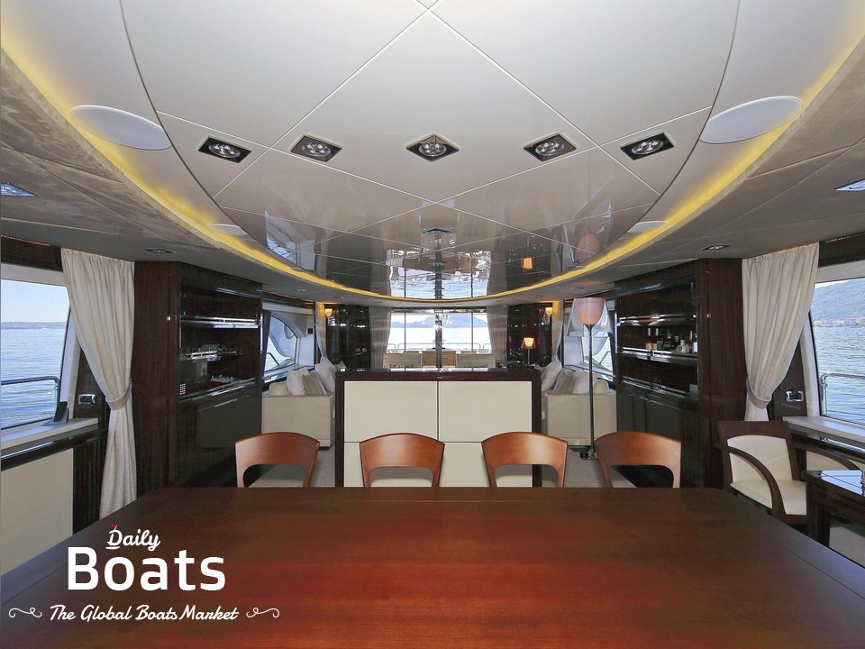 2008 Azimut 116 Grande for sale. View price, photos and Buy 2008 Azimut ...