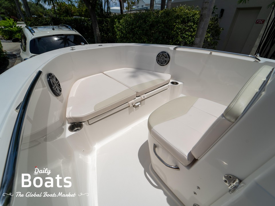 2017 Robalo R180 Center Console for sale. View price, photos and Buy ...