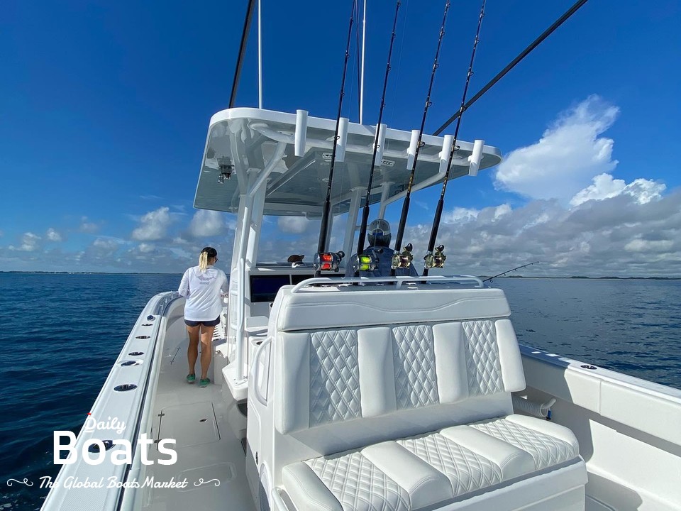 2023 Invincible 33 Catamaran for sale. View price, photos and Buy 2023 ...