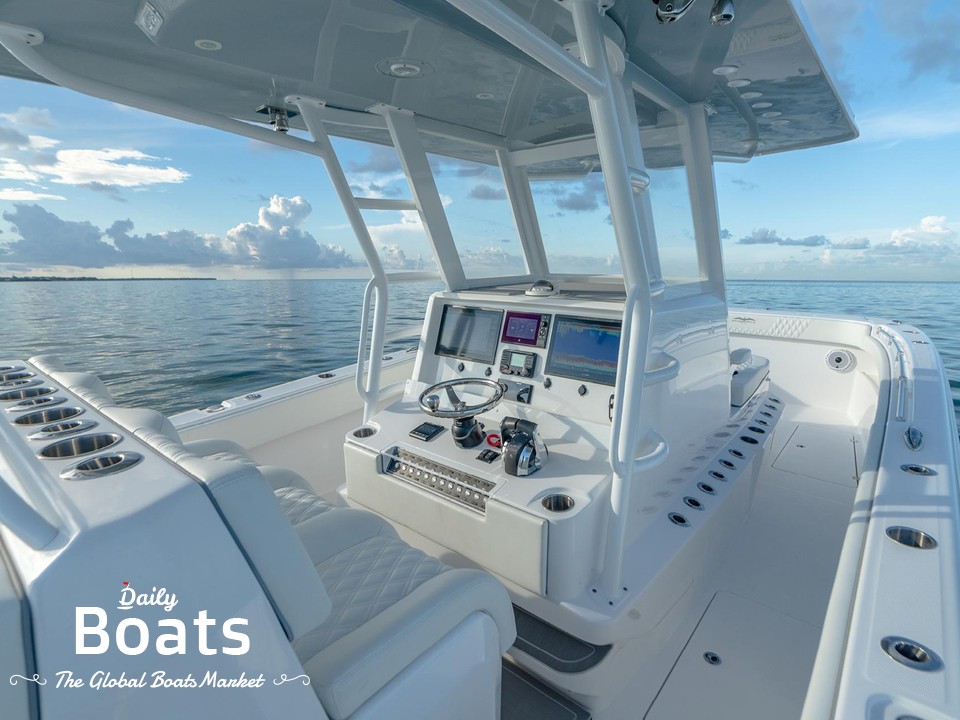 2023 Invincible 33 Catamaran for sale. View price, photos and Buy 2023 ...