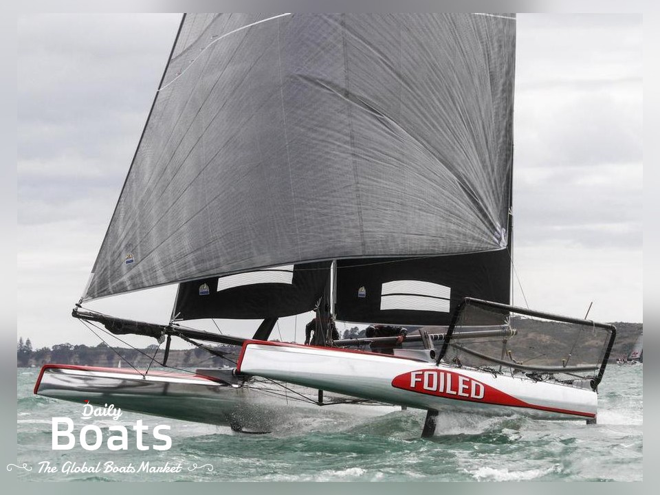 2012 Custom Sl33 Cat for sale. View price, photos and Buy 2012 Custom ...