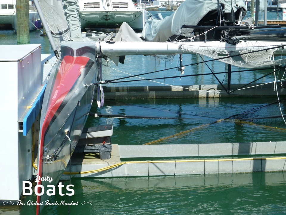 2012 Custom Sl33 Cat for sale. View price, photos and Buy 2012 Custom ...