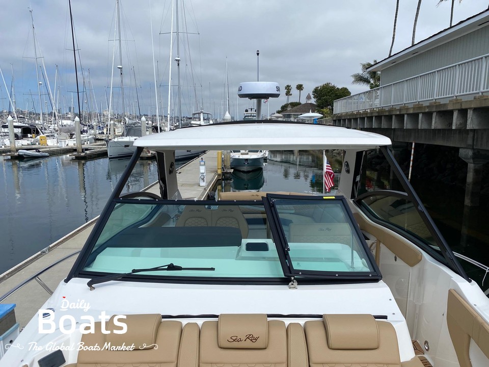 2022 Sea Ray 320 Sundancer Ob for sale. View price, photos and Buy 2022 ...