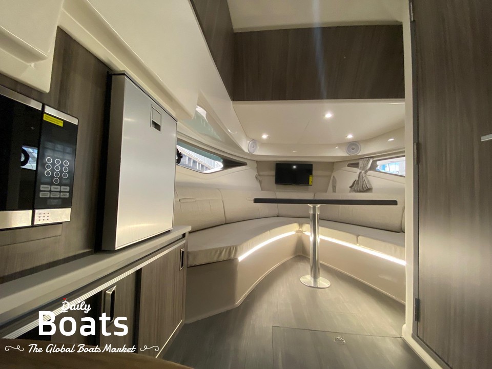 2022 Sea Ray 320 Sundancer Ob for sale. View price, photos and Buy 2022 ...