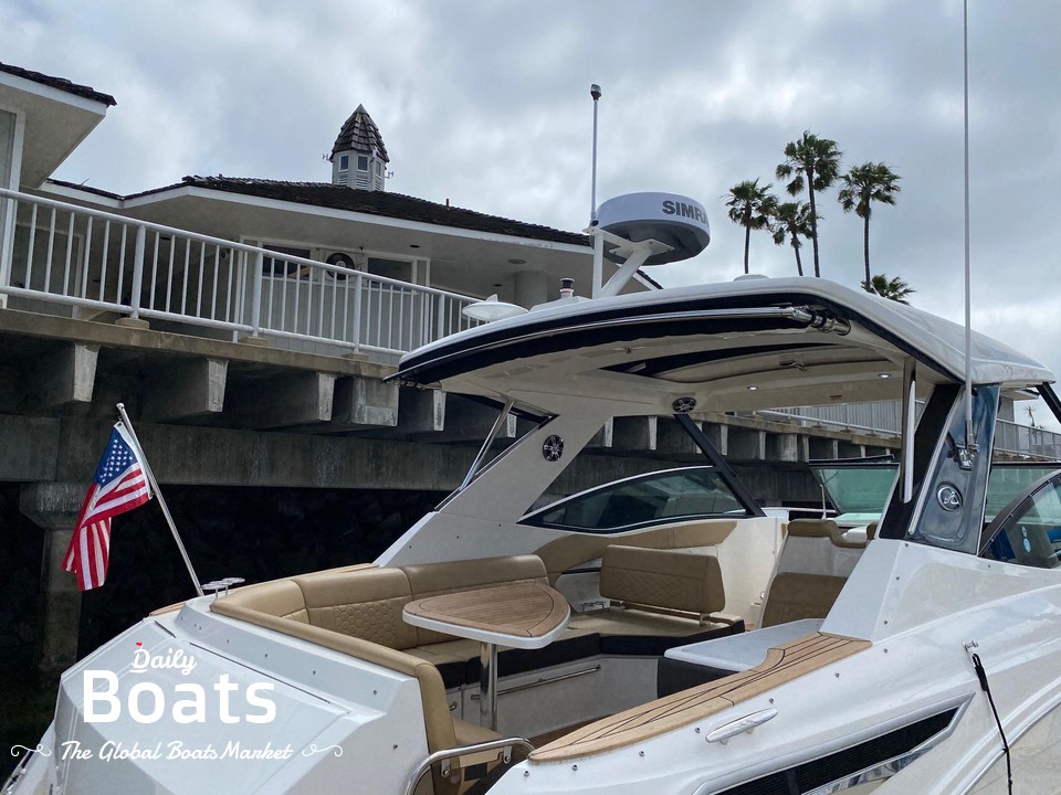 2022 Sea Ray 320 Sundancer Ob for sale. View price, photos and Buy 2022 ...