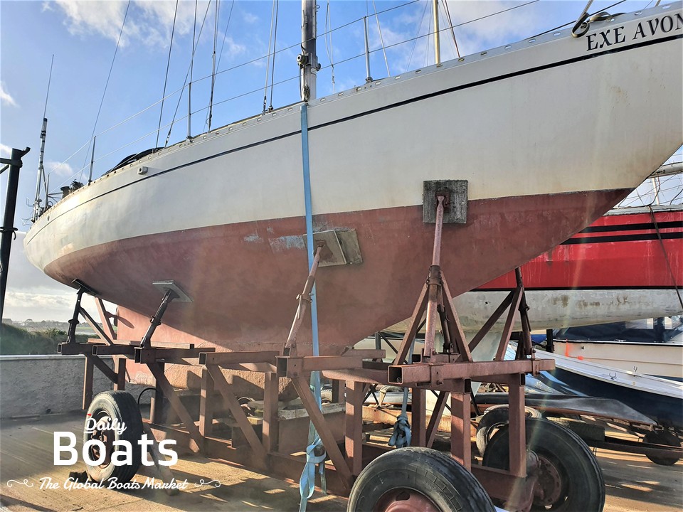 1982 Elizabethan 33 for sale. View price, photos and Buy 1982 ...