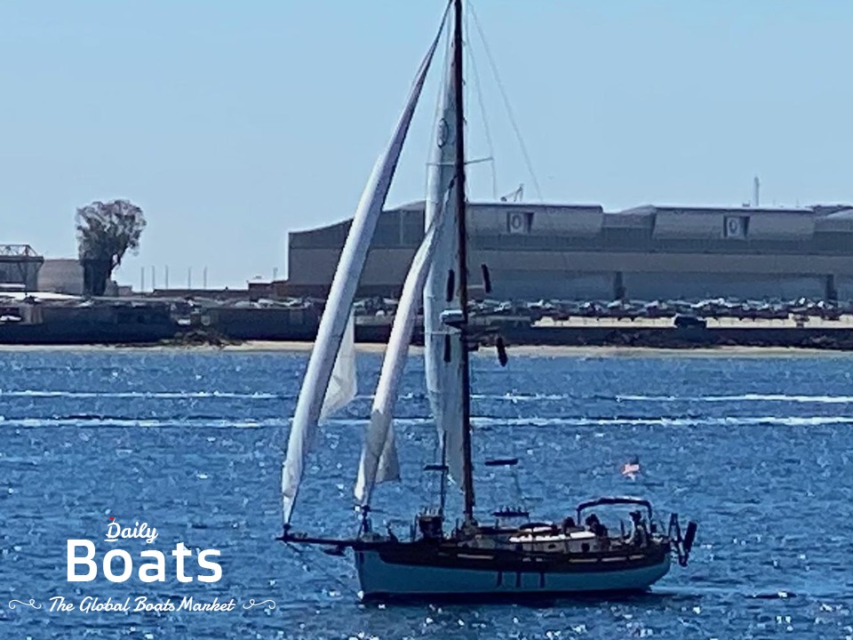 1982 Bristol Channel Cutter 28 for sale. View price, photos and Buy ...