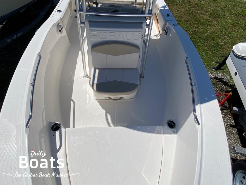 2017 Robalo R180 Center Console for sale. View price, photos and Buy ...