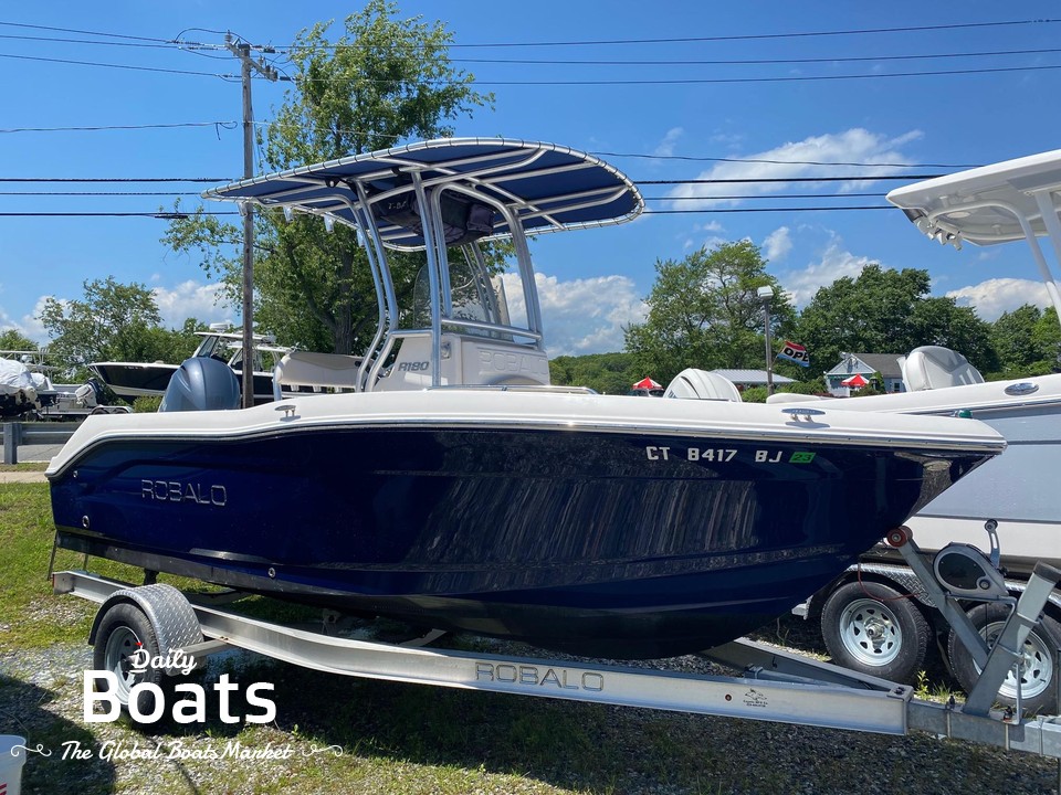 2017 Robalo R180 Center Console for sale. View price, photos and Buy ...