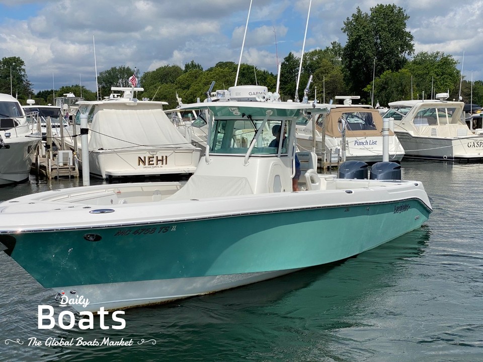 2010 Everglades 320 Cc for sale. View price, photos and Buy 2010 ...