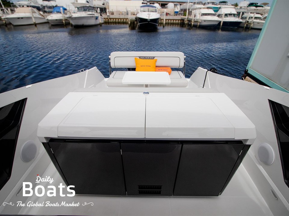 2021 Fairline 33 for sale. View price, photos and Buy 2021 Fairline 33 ...