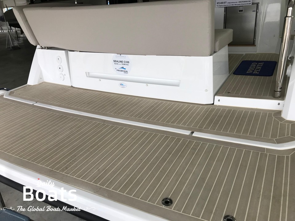 2022 Sealine C335 for sale. View price, photos and Buy 2022 Sealine ...