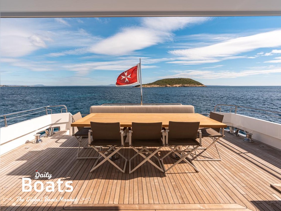 2020 Delta Powerboats 88 Carbon Yacht for sale. View price, photos and ...