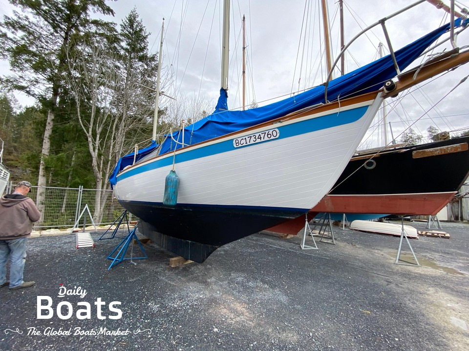 1963 Herreshoff H-28 for sale. View price, photos and Buy 1963 ...