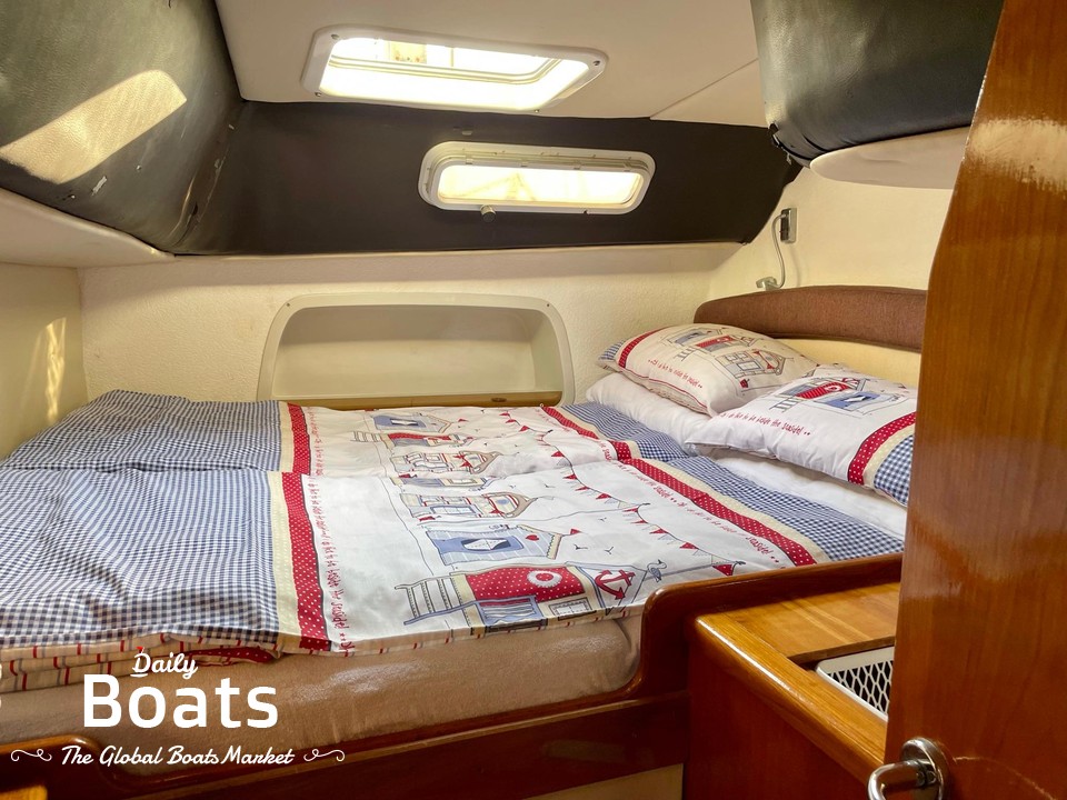 1996 Prout Escale 39 for sale. View price, photos and Buy 1996 Prout ...