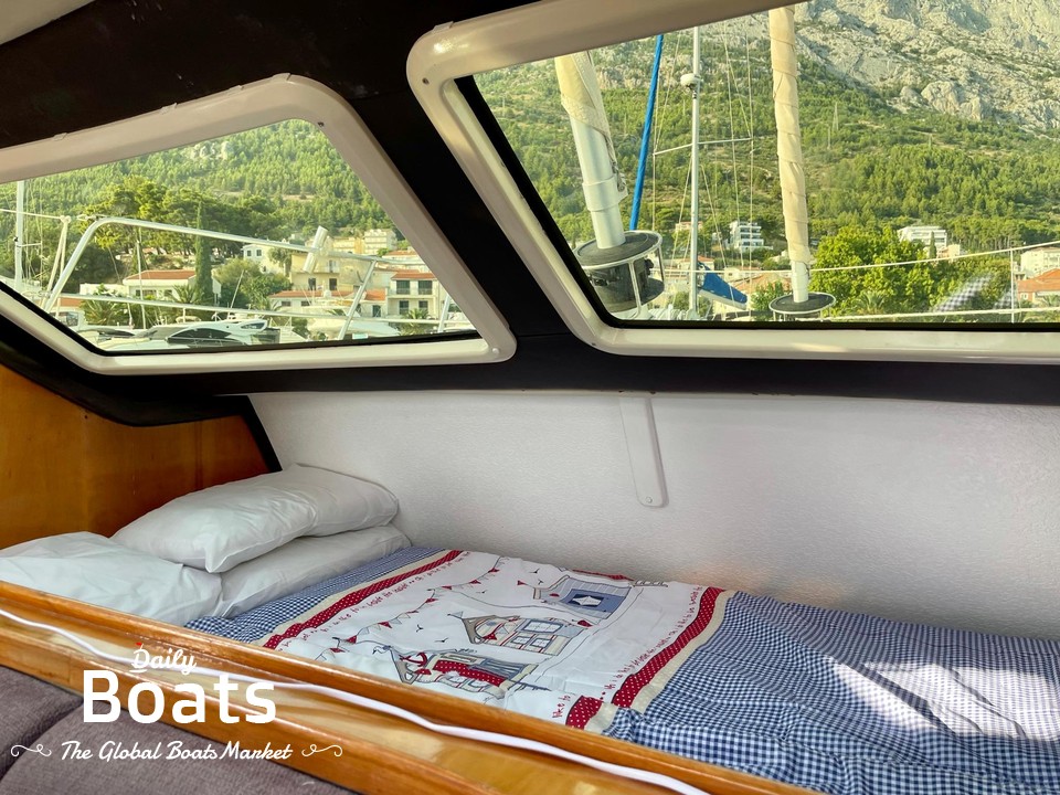 1996 Prout Escale 39 for sale. View price, photos and Buy 1996 Prout ...