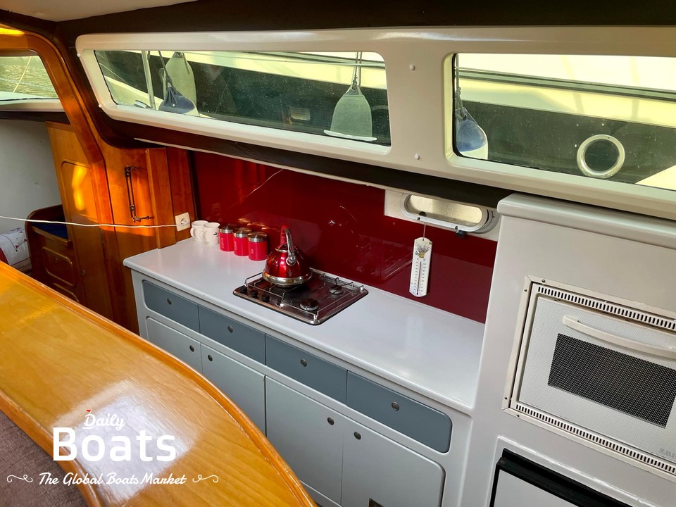 1996 Prout Escale 39 for sale. View price, photos and Buy 1996 Prout ...