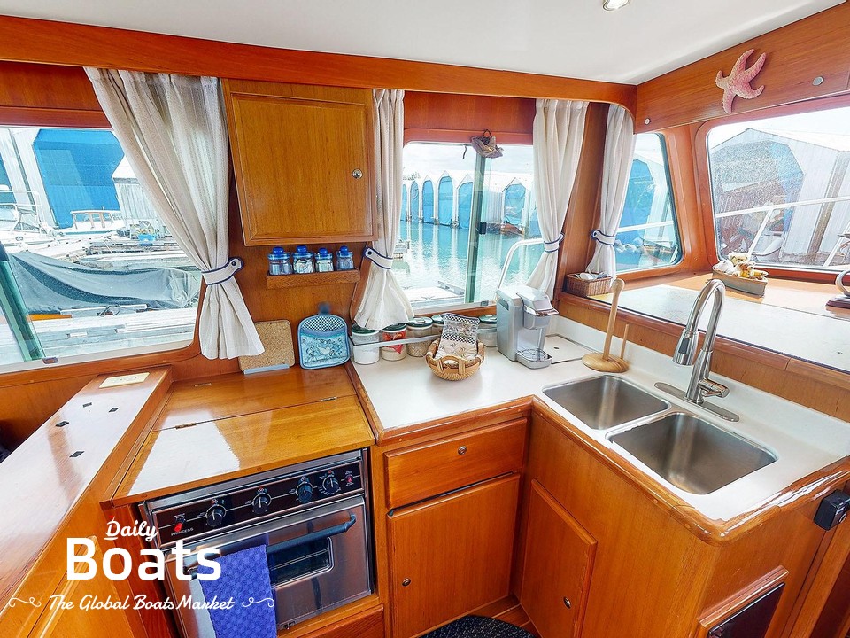 2006 North Pacific 34' Pilothouse for sale. View price, photos and Buy ...