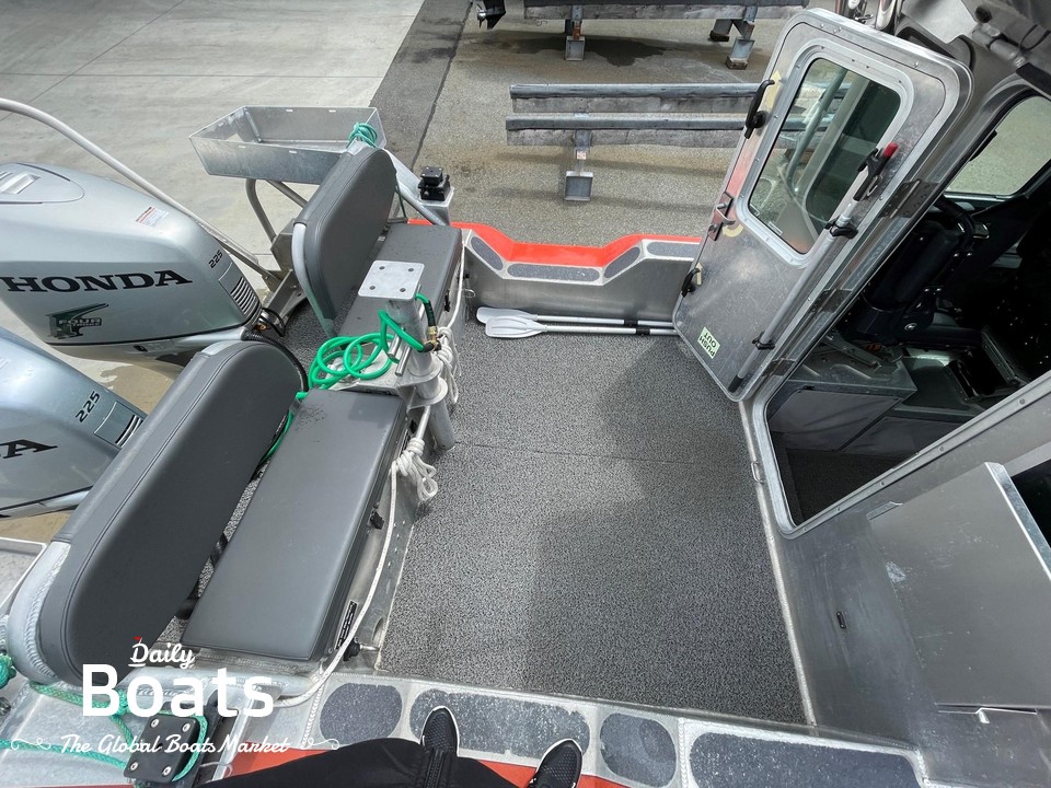 2006 SAFE Boats Defender 25 for sale. View price, photos and Buy 2006 ...