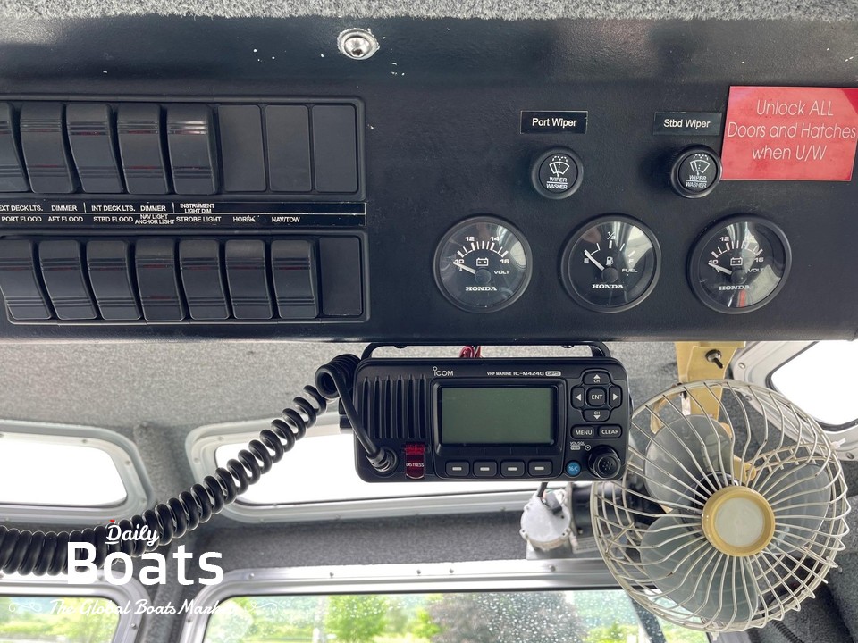 2006 SAFE Boats Defender 25 for sale. View price, photos and Buy 2006 ...