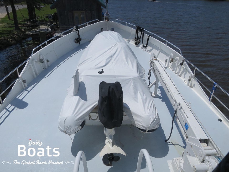 2004 Real Ships Expedition Yacht for sale. View price, photos and Buy ...