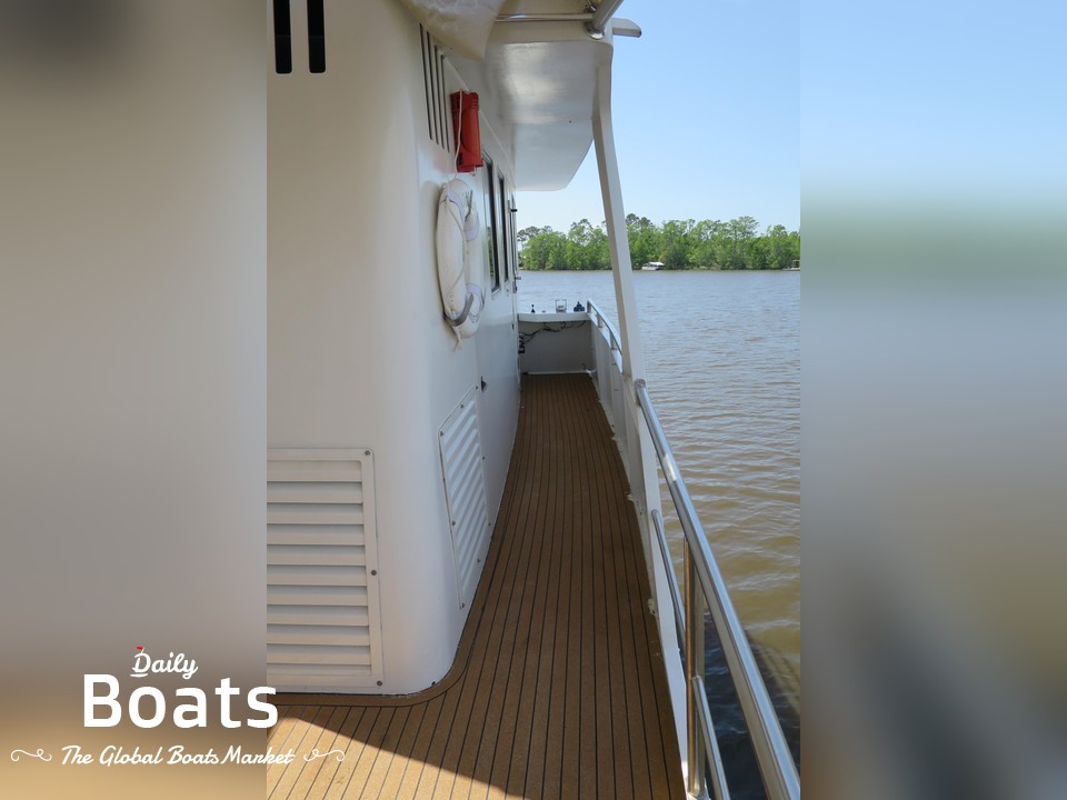 2004 Real Ships Expedition Yacht for sale. View price, photos and Buy ...