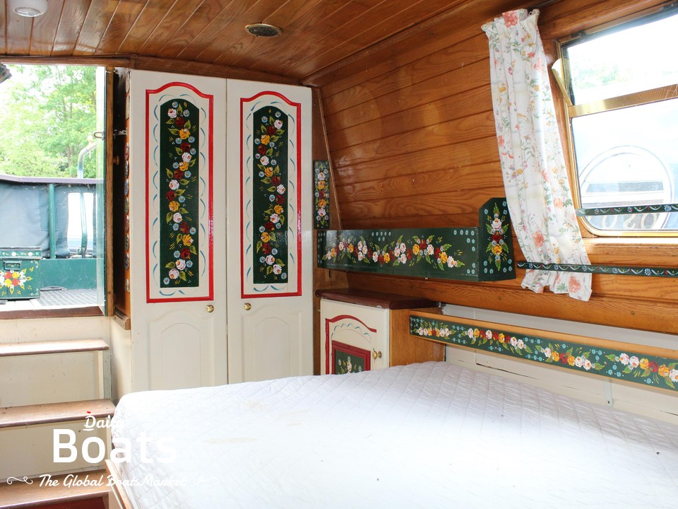 1992 Narrowboat 50' Cruiser Stern for sale. View price, photos and Buy ...