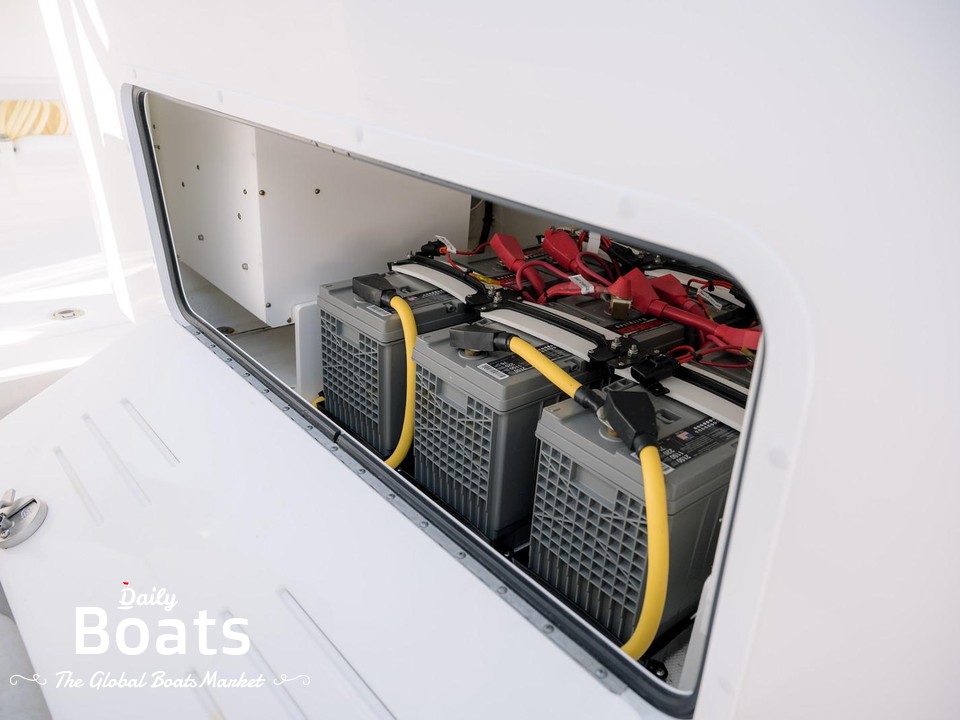 2020 Invincible 37 Cat for sale. View price, photos and Buy 2020 ...