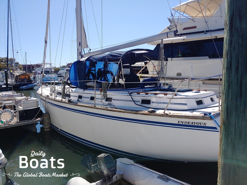 1990 Endeavour 42 for sale. View price, photos and Buy 1990 Endeavour ...