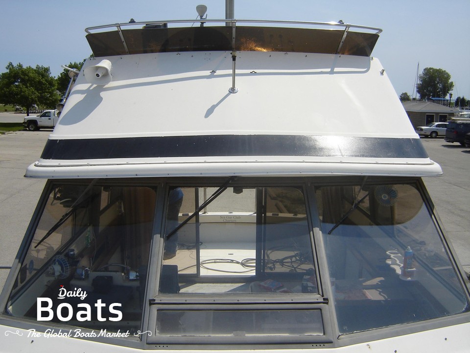 1988 Trojan 32 Flybridge Sedan for sale. View price, photos and Buy ...