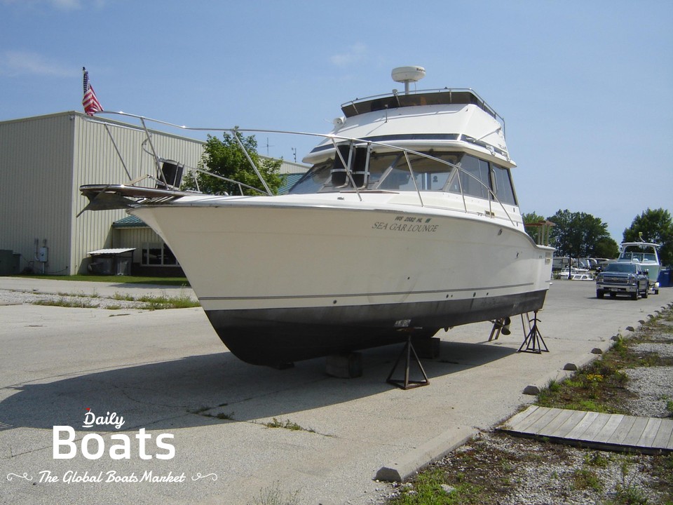 1988 Trojan 32 Flybridge Sedan for sale. View price, photos and Buy ...