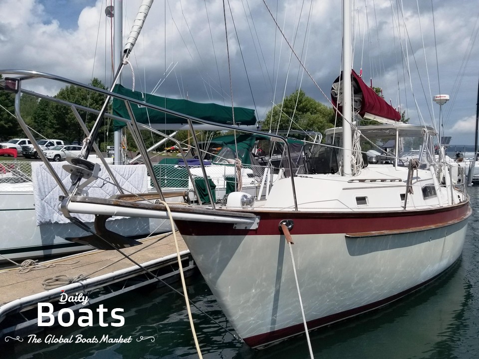 1982 Irwin 37 Mk V for sale. View price, photos and Buy 1982 Irwin 37 ...