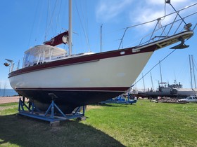 1982 Irwin 37 Mk V for sale. View price, photos and Buy 1982 Irwin 37 ...