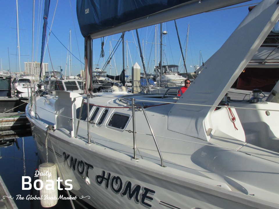 1996 Hunter Legend43 for sale. View price, photos and Buy 1996 Hunter ...