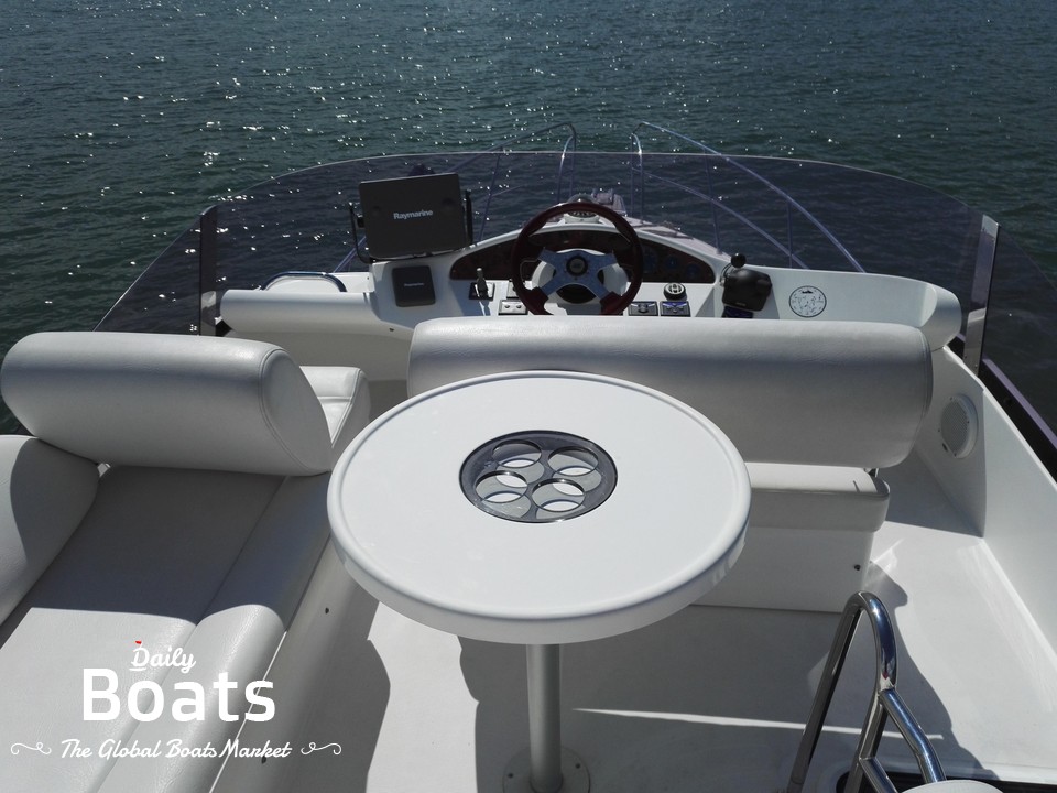 2007 Galeon 330 Fly for sale. View price, photos and Buy 2007 Galeon ...