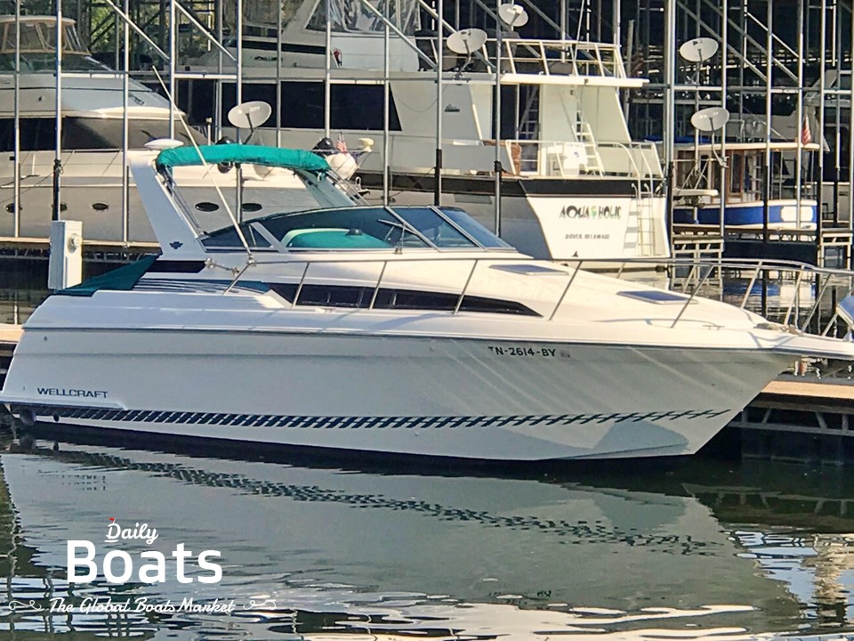 1995 Wellcraft Martinique 3200 for sale. View price, photos and Buy ...