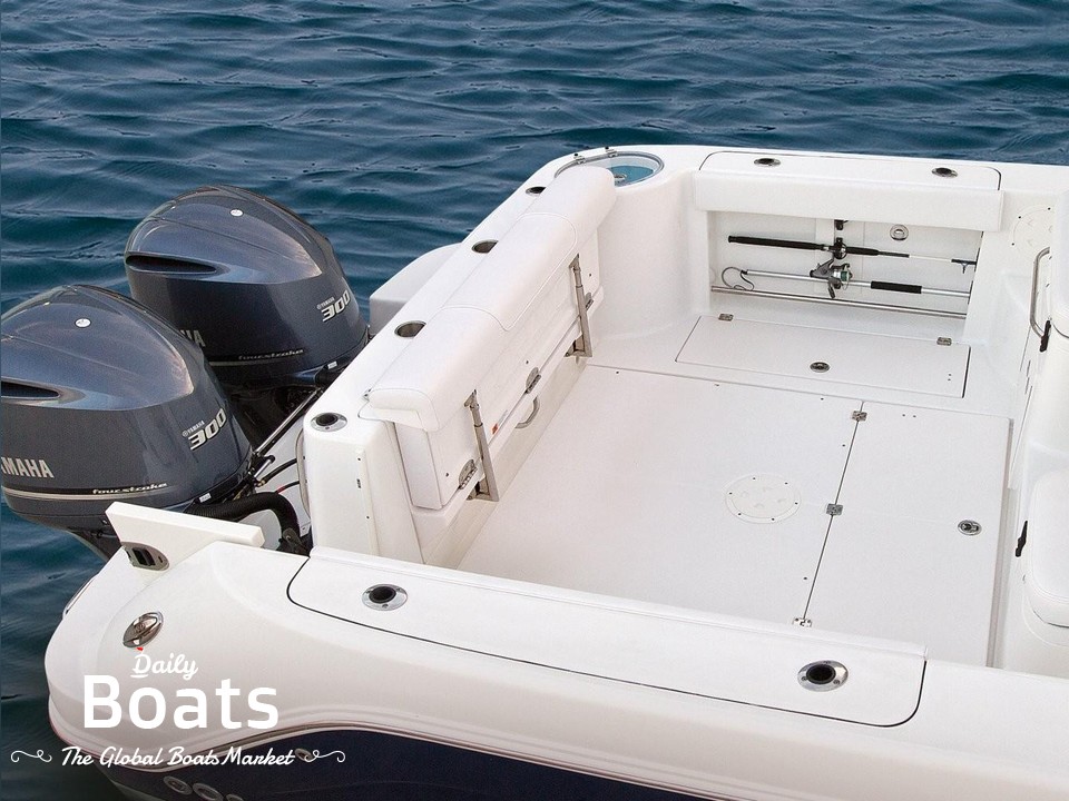 2019 Robalo R305 Walkaround for sale. View price, photos and Buy 2019 ...