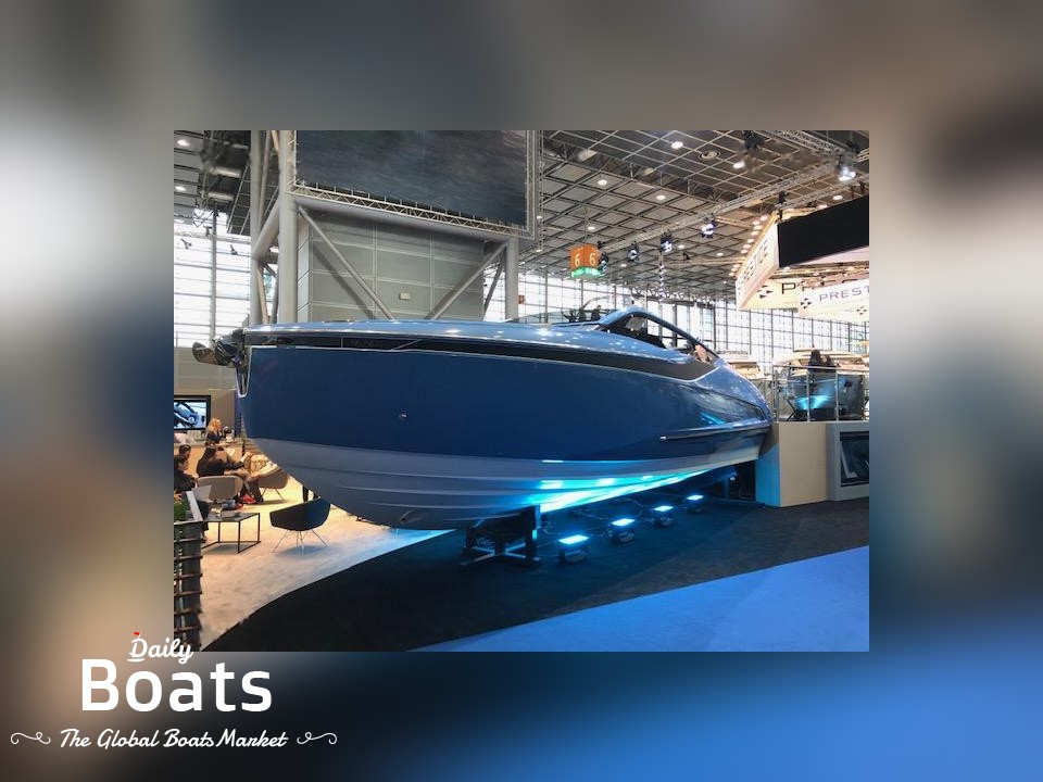 2022 Fairline F-Line 33 Outboard for sale. View price, photos and Buy ...